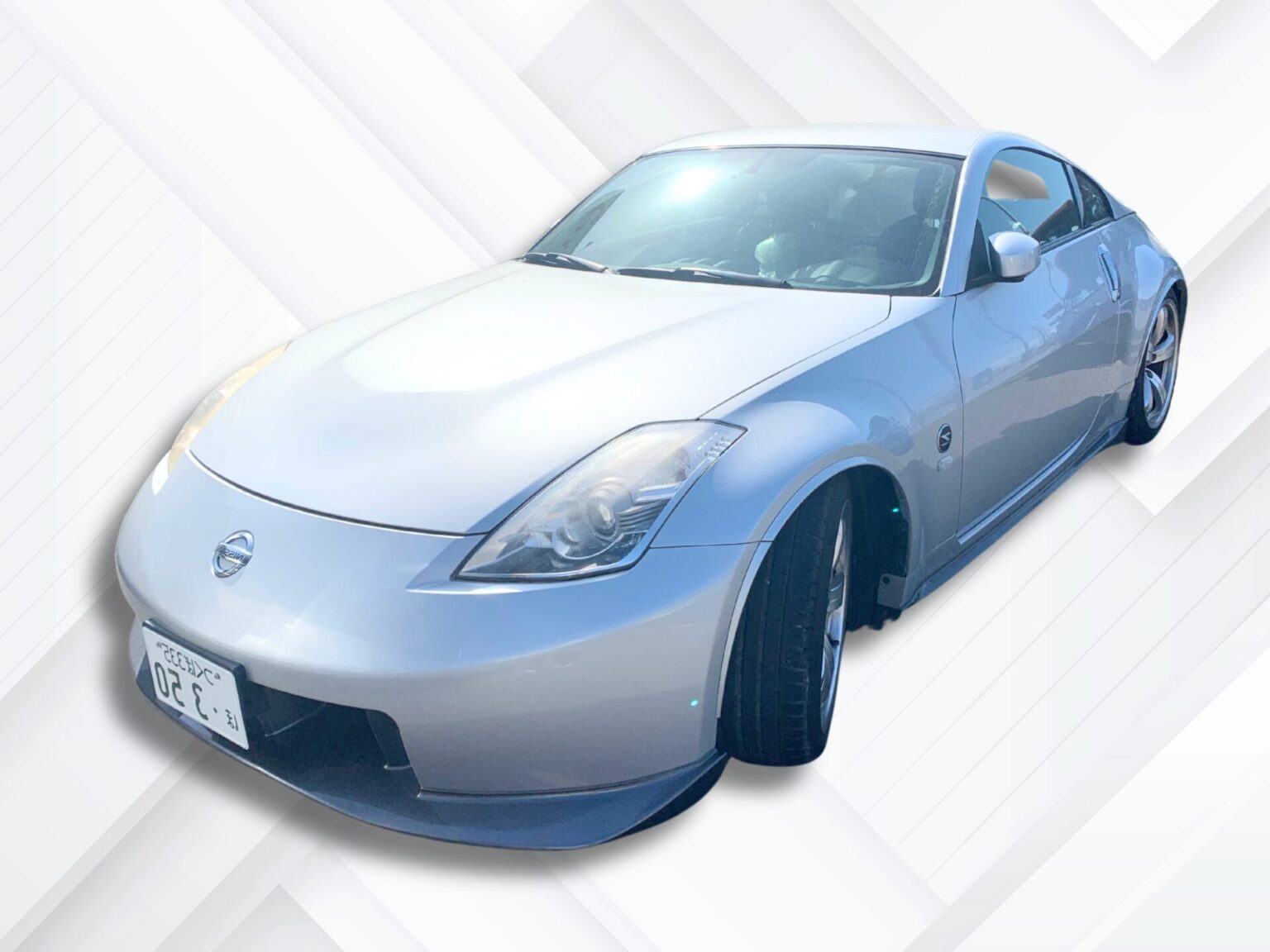 日産フェアレディZ33の性能や特徴、グレード、新車価格について詳しく解説｜カー図鑑